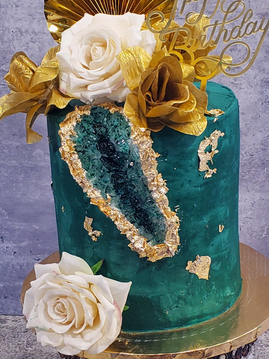 Captivating Custom Cakes – Dionne's Desserts